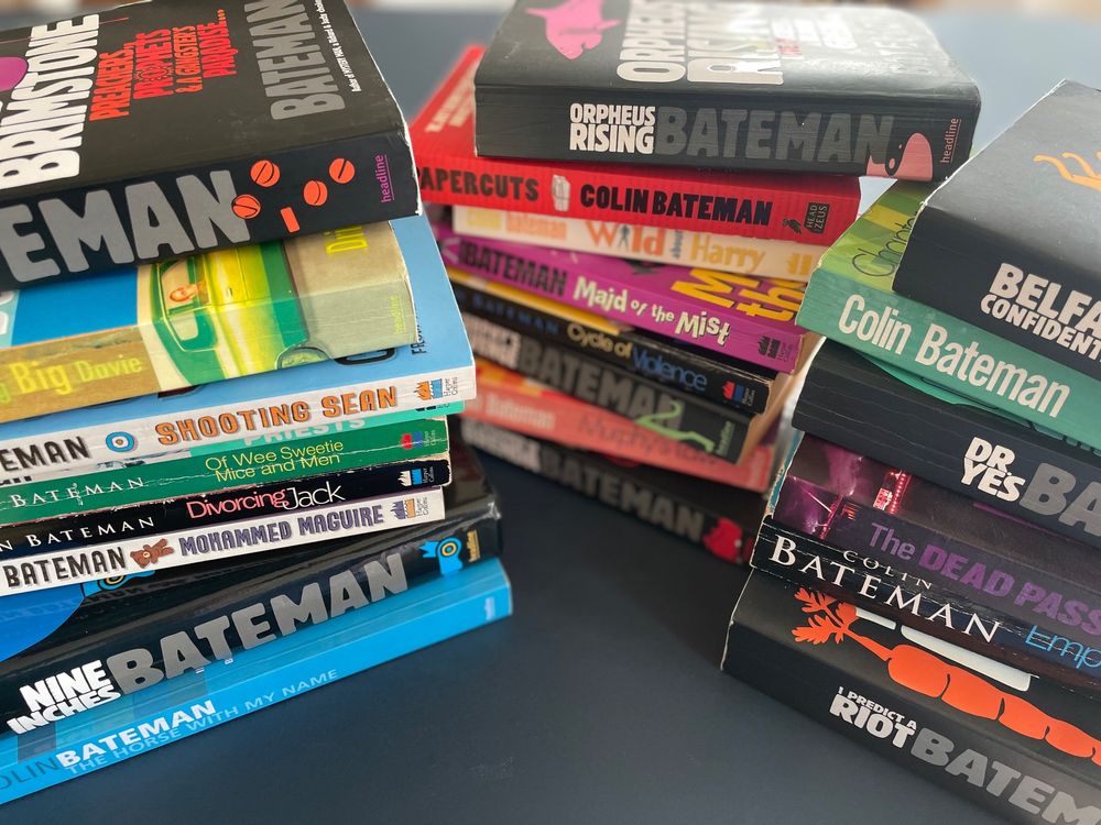 Books Collection: Colin Bateman Dan Starkey, Mystery Man etc (Gebraucht ...