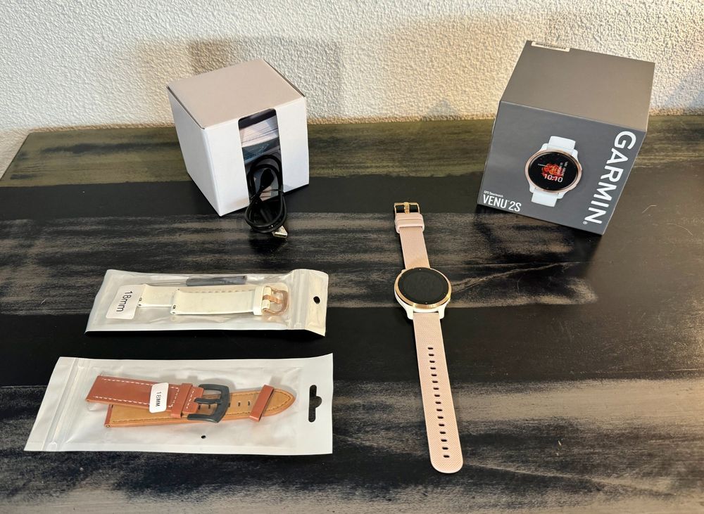 Garmin Venus 2S + Armbänder (Gebraucht) in für CHF 122 – mit Lieferung ...