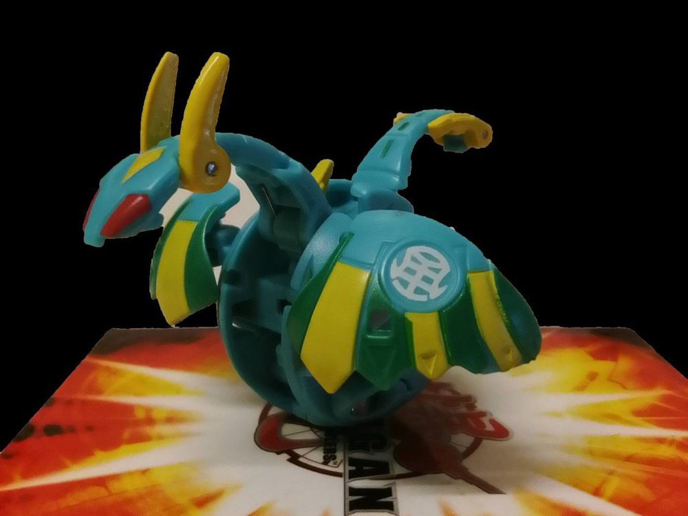 Bakugan New Vestroia Altair Ventus B2 630G RARE (Gebraucht) in Le Locle ...