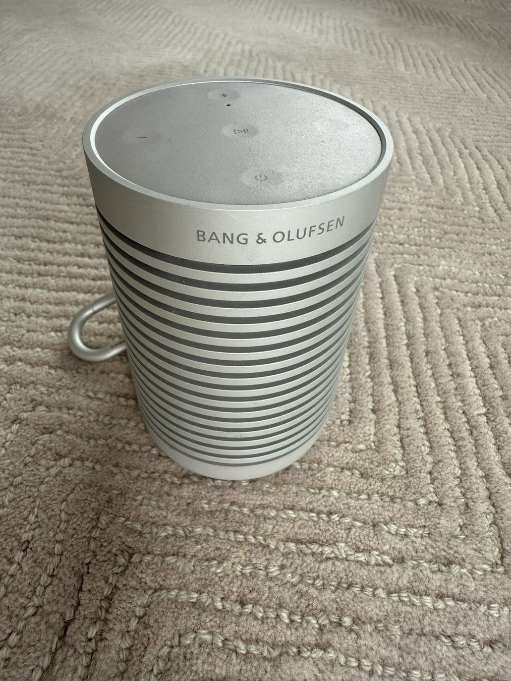 Bang & Olufsen BEOSOUND EXPLORE TOP BT PORTABLE SPEAKER (Gebraucht) in ...