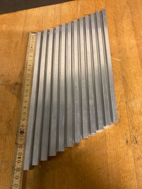 Aluminium Profilmaterial Rohmaterial (Neu (gemäss Beschreibung)) in ...
