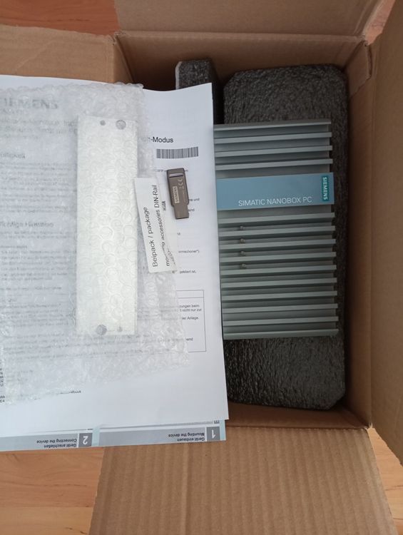 Siemens SIMATIC IPC227E (Nanobox PC) / 6ES7647-8BB21-0CA1 (Neu (gemäss ...