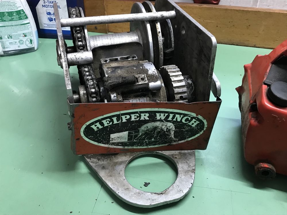 Seilwinde Helper Winch Homelite XL (Defekt) in Guntershausen für CHF 45 ...