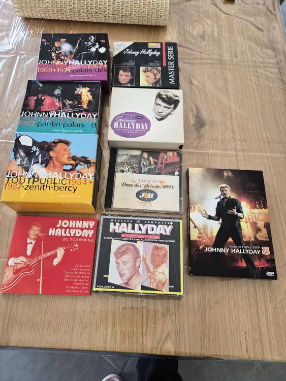 Coffret CD Johnny (Neuf (Voir description)) à Coeuve pour CHF 150 ...
