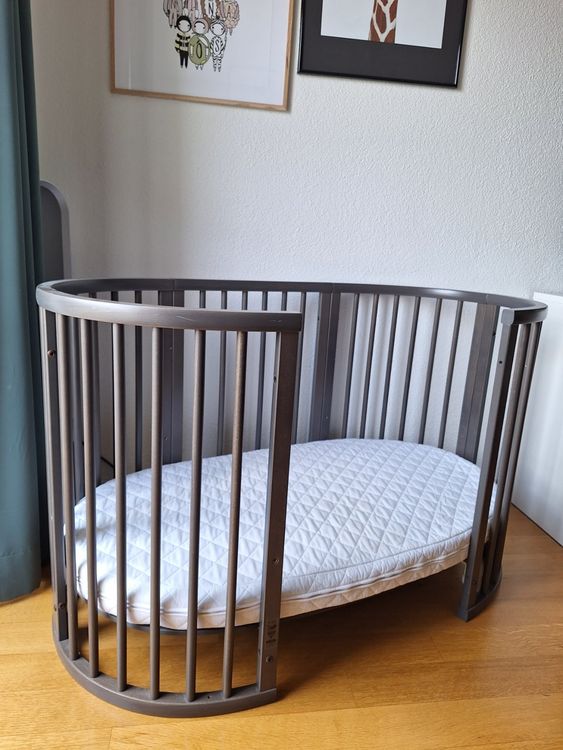 Stokke Sleepi Babybett Mini + Extension (Gebraucht) in Zurich für CHF ...