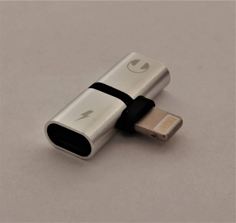 **7 für 3** iPhone Splitter 2 in 1 Lightning Adapter (Neu und ...