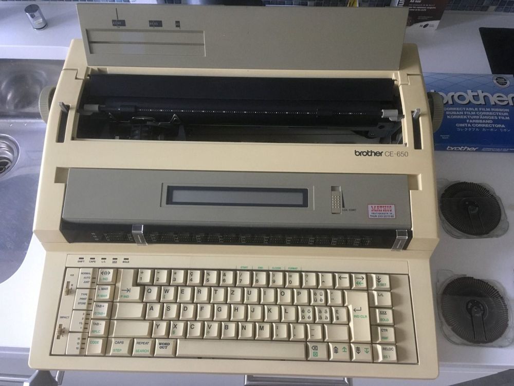 Schreibmaschine Brother Typenrad CE-650 (Gebraucht) in Thun für CHF 1 ...