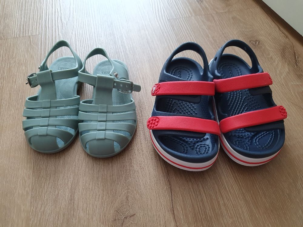 Coole Crocs Sandalen und Badesandalen in Grösse 24 (Gebraucht) in ...
