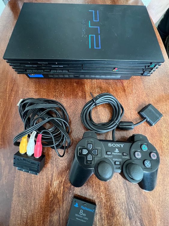 Sony Playstation 2 inkl Zubehör (Gebraucht) in für CHF 71 – mit Lieferung auf Ricardo kaufen