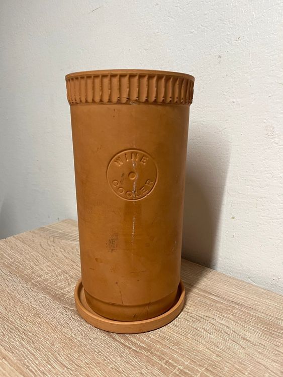 Weinkühler aus Ton mit Unterteller (Gebraucht) in Seftigen für CHF 15 ...