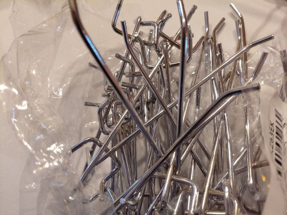 50x Lochwandhaken Haken Lochwand - Crochet de présentation (Neu und ...