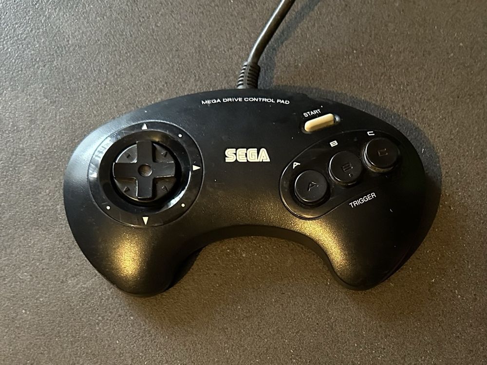 Original Sega Mega Drive Controller (Gebraucht) in Kestenholz für CHF ...