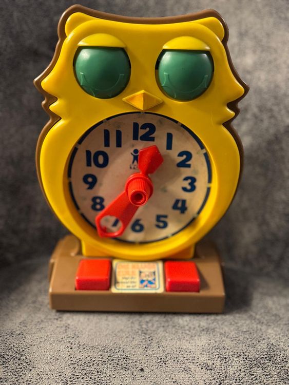 Rarität Lernuhr "Die kluge Eule" Vintage Spielzeug 🦉⏰🧮 (Gebraucht) in ...