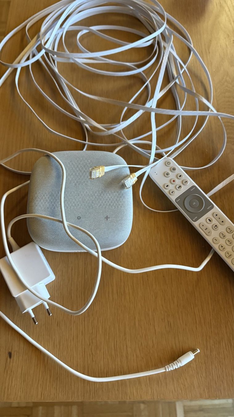 swisscom TV box 2 ( 2019 ) (Gebraucht) in Luzern für CHF 1 – mit ...