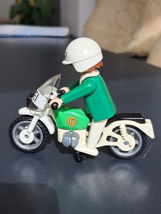 Playmobil Polizeitöff, Motorrad mit Fahrer (Gebraucht) in Waltenschwil für CHF 5 – mit Lieferung ...