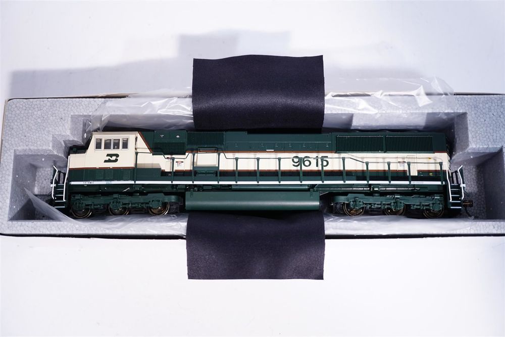 5ß Kato 37-6382 EMDSD70MAC BN #9615 (Gebraucht) in Uetendorf für CHF 159 – mit Lieferung auf ...