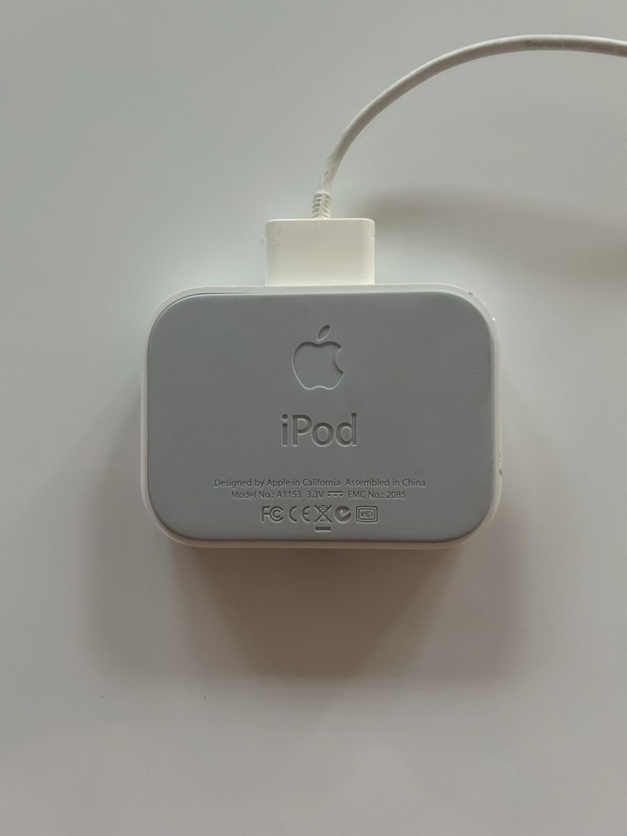 Original Apple iPod Docking Station - Top Zustand! (Gebraucht) in Gebenstorf für CHF 19 – mit ...