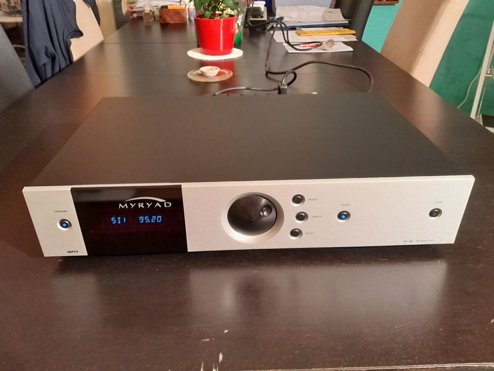High End FM Tuner MYRYAD MT100 RDS (Gebraucht) in oekingen für CHF 44 – nur Abholung auf Ricardo ...