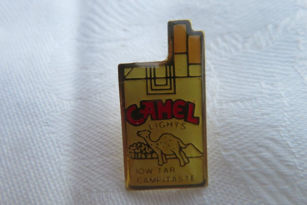 Pin Camel Zigaretten | Kaufen auf Ricardo