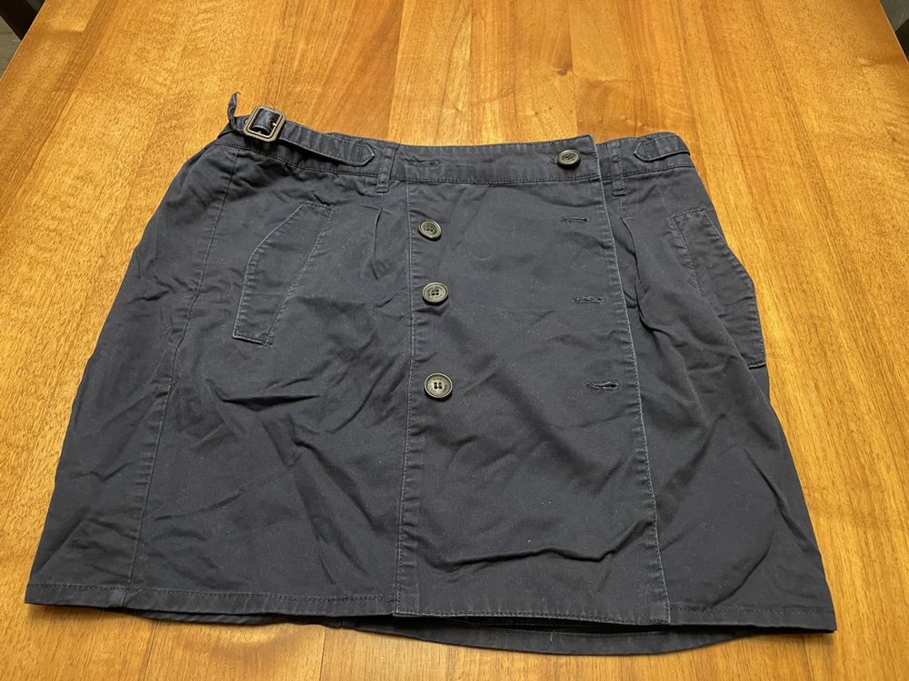 Jupe courte bleue marine style militaire | Kaufen auf Ricardo