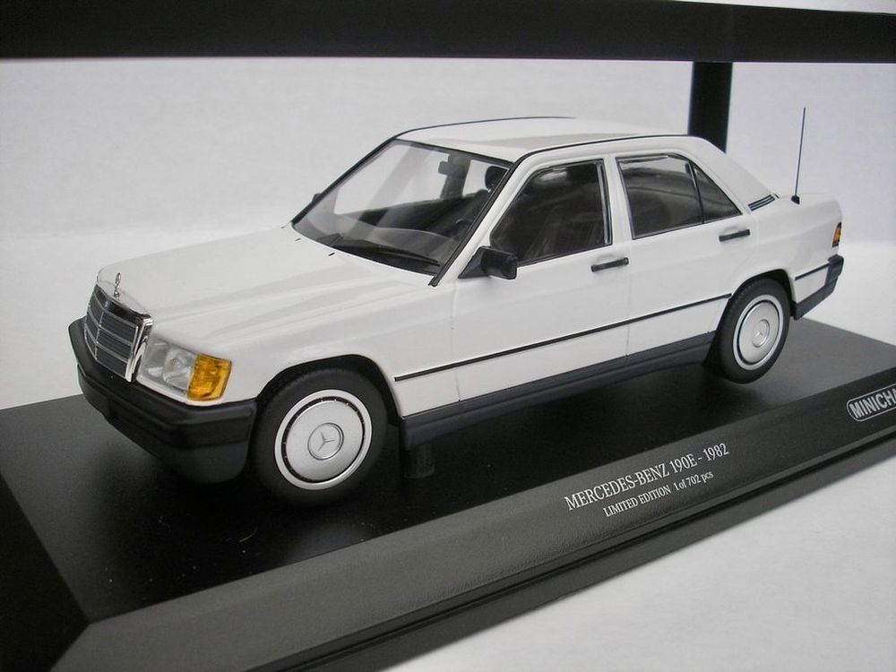MERCEDES-BENZ 190E (W201) im Massstab 1:18 (Neu und originalverpackt ...