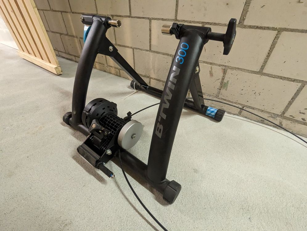 Decathlon Bike Trainer velotrainer (Gebraucht) in Hedingen für CHF 25 ...