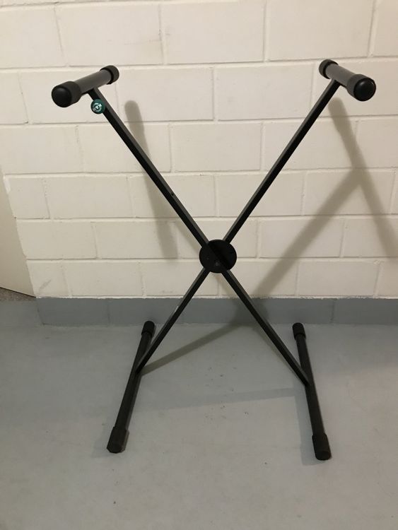 Keyboardständer K&M (Gebraucht) in Oberentfelden für CHF 26 – nur ...