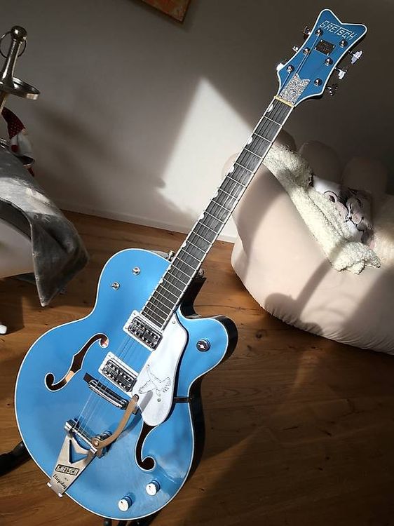 GRETSCH FALCON Limited Edition Lake Placid Blue (Gebraucht) in Sarnen ...