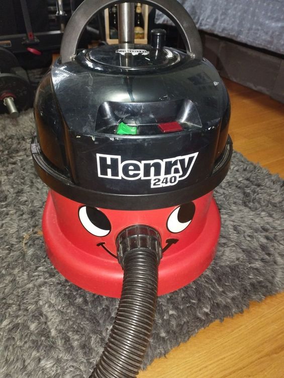 HENRY 240 | ROT | Profi-Staubsauger | Occasion | Ab Fr.1.00 (Gebraucht ...