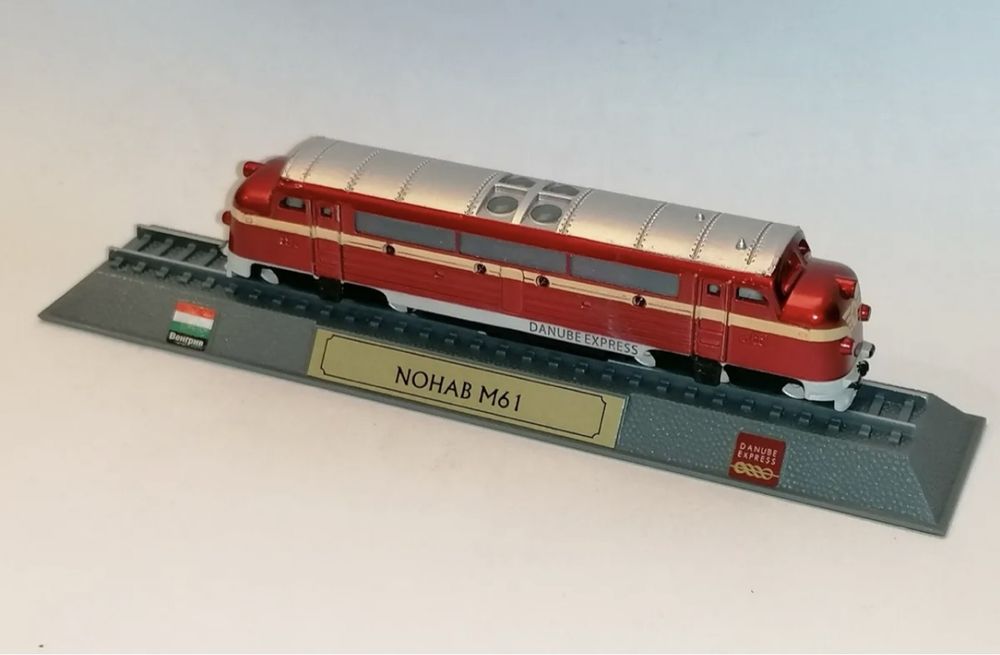 Eisenbahn Lokomotive Standmodell 2x NOHAB M61 Danube Express | Kaufen ...