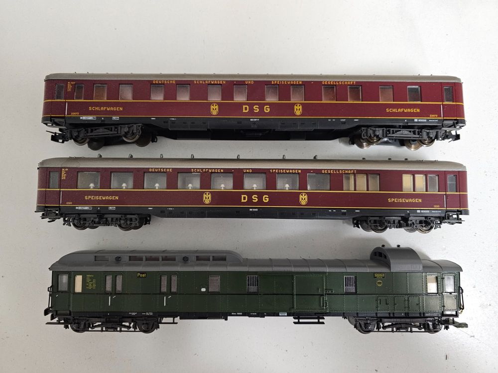 Lilipu 4 voitures DSG dès 1.-fr (Gebraucht) in bassecourt für CHF 1 ...