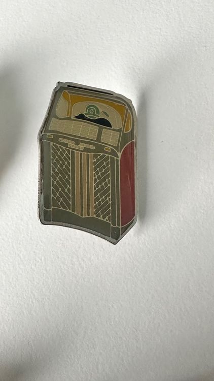 Jukebox Pin . (Gebraucht) in Gutenswil für CHF 4 – mit Lieferung auf ...