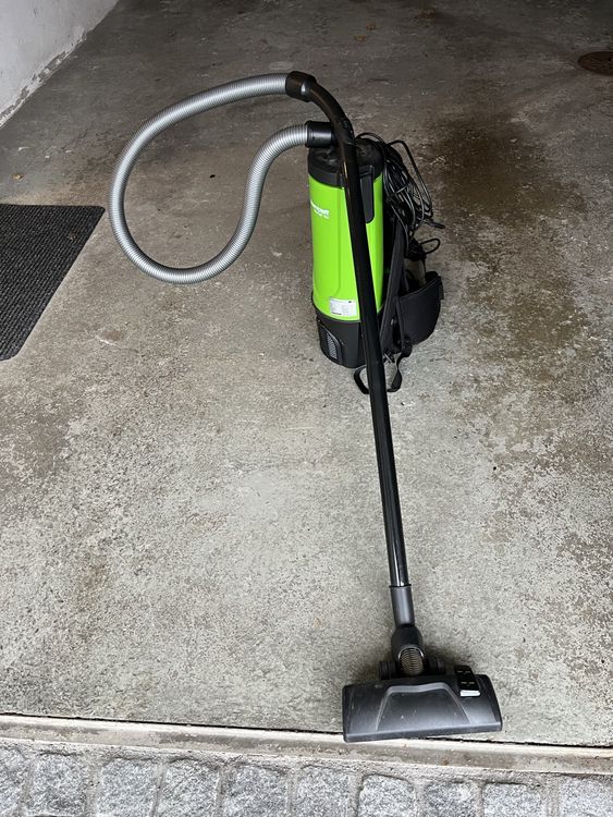 Rückenstaubsauger (Gebraucht) in Kilchberg ZH für CHF 65 – nur Abholung ...