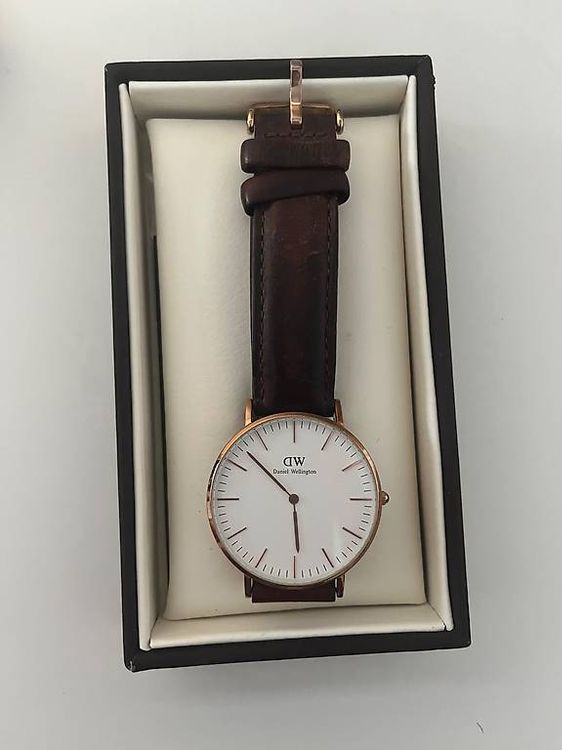 Daniel Wellington Uhr (Gebraucht) in Eschenbach SG für CHF 110 – nur ...
