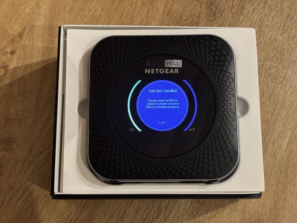 Netgear Nighthawk M1 - Gigabit LTE Router, neuwertig (Neu (gemäss ...