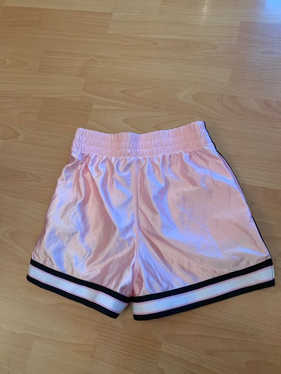 Joli short rose neuf FB Sister taille xxs (D'occasion) à MEYRIN pour ...