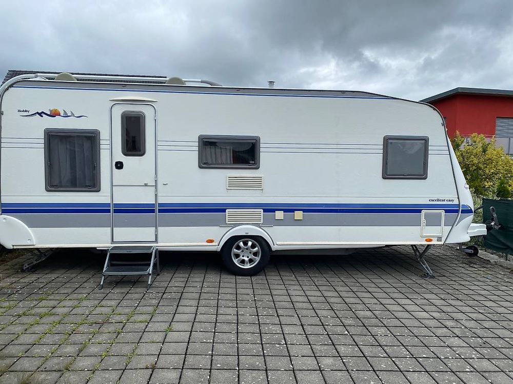 Wohnwagen Hobby excellent easy KMFe 560 (Gebraucht) in Gontenschwil für ...