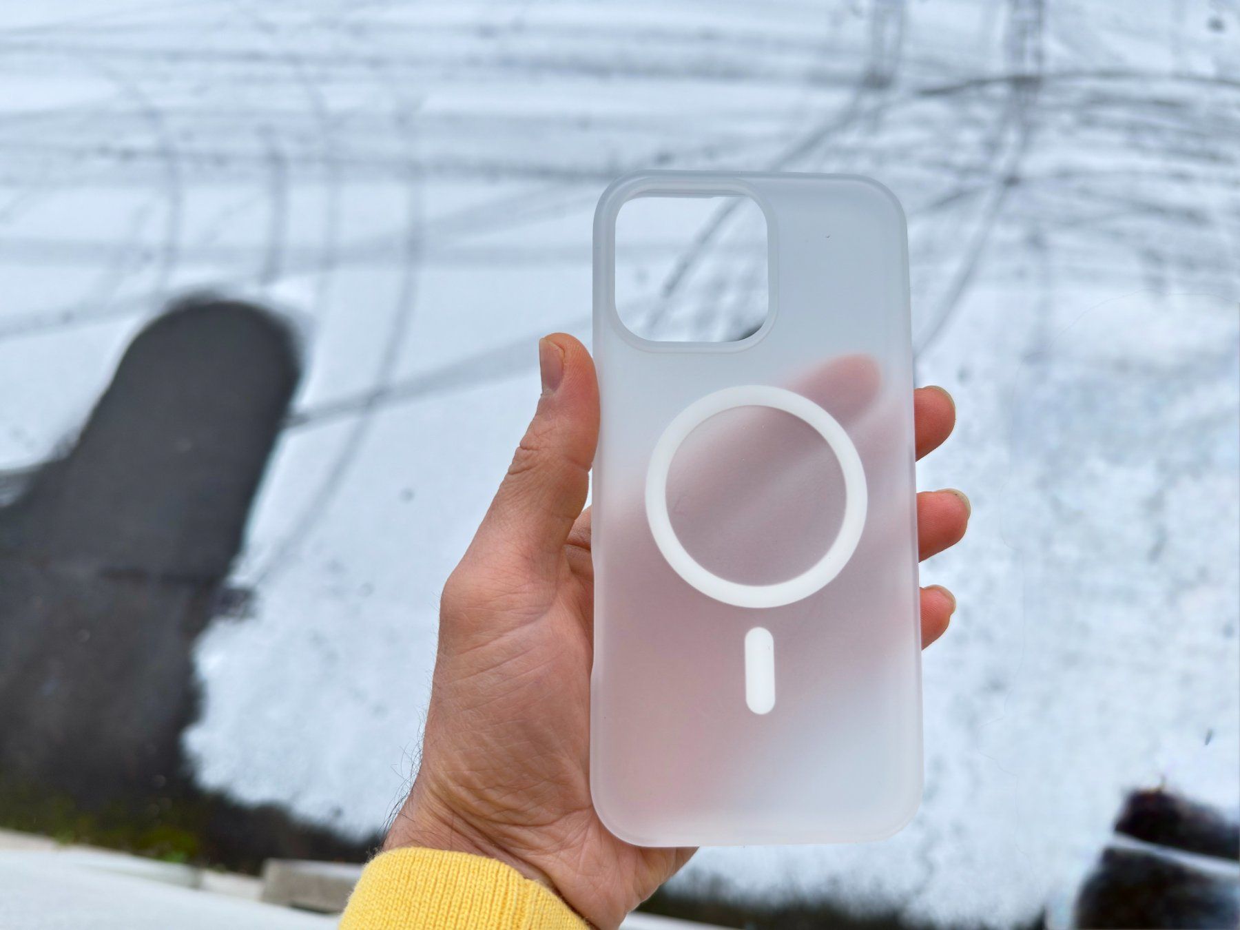 Coque iPhone 16 Pro Max MagSafe translucide, neuf! (Neuf avec emballage ...