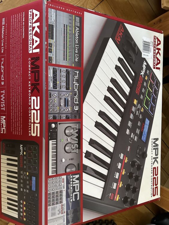 Akai Pro MPK225 (Gebraucht) in Riehen für CHF 180 – mit Lieferung auf ...