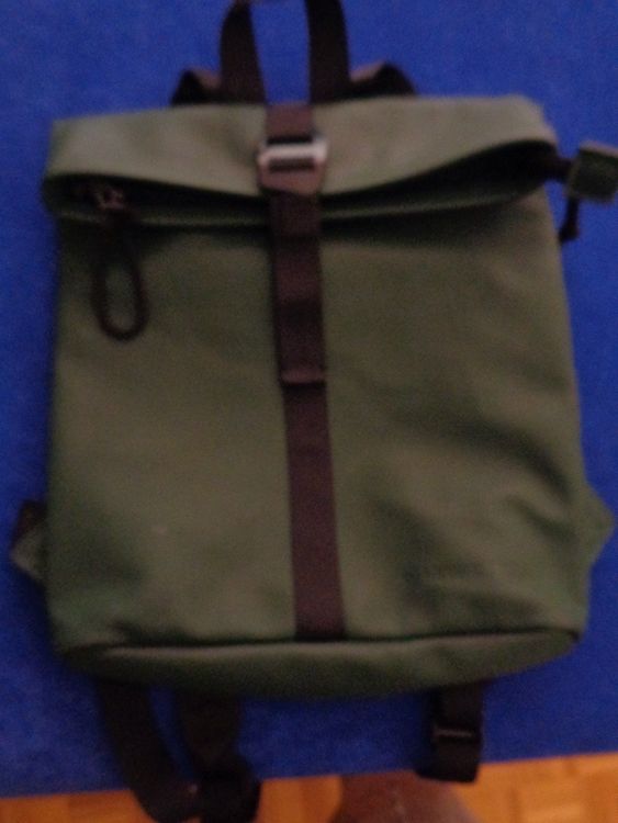 REBELS Tasche/ Hand/Rucksack Grün | Kaufen auf Ricardo