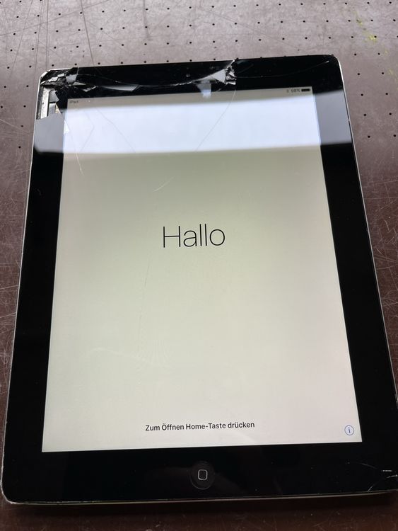 Ipad 4 Gen. mit Schutzhülle def. (Defekt) in Sumiswald für CHF 5 – mit Lieferung auf Ricardo kaufen