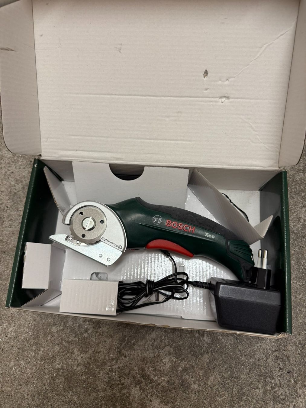 Bosch XEO - Akku-Universalschneider Neuwertig! (Neu (gemäss ...