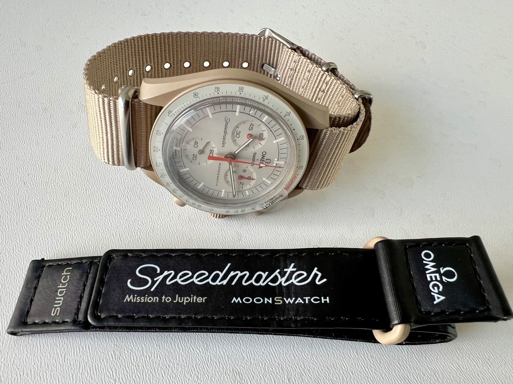 OMEGA x SWATCH Mission to Jupiter “Safari”, NO box & papers (Neu ...
