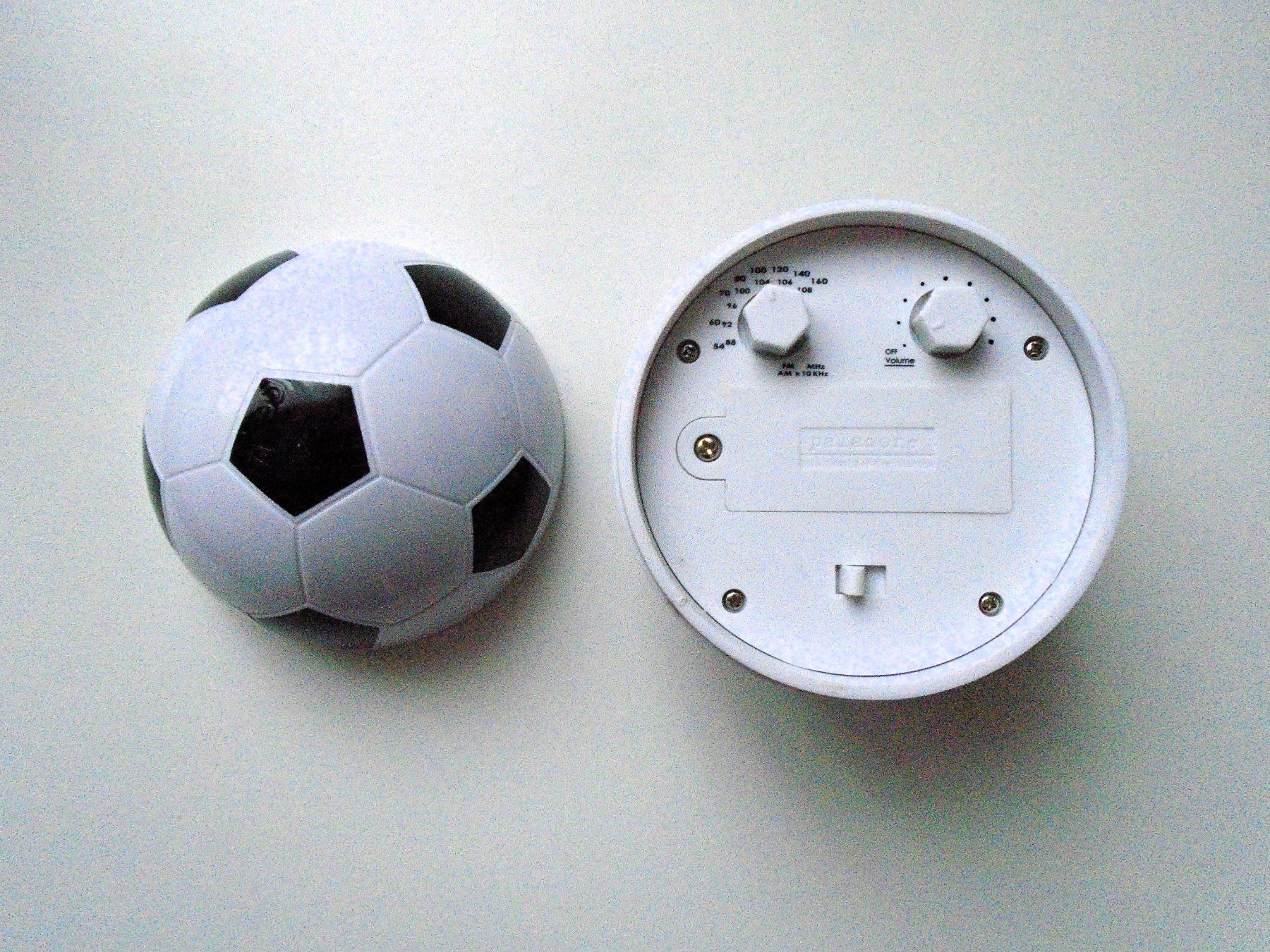 vintage RADIO als Fussball / Kugelradio, Fussball-Radio (Gebraucht) in ...