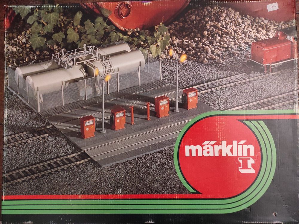 Diesel- und Heizöltanks mit Tankstelle Bausatz von Märklin I (Neu und ...