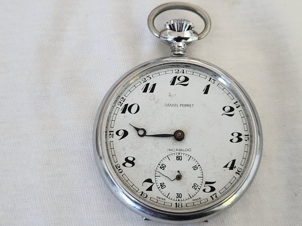 TASCHENUHR DANIEL PERRET 49 MM (Defekt) in Lommiswil für CHF 3 – mit ...