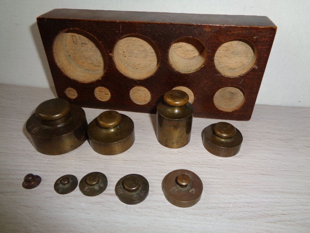 ALTE GEWICHTE MIT EICHZEICHEN VON 1885 GEWICHTESATZ KOMPLETT (Gebraucht ...