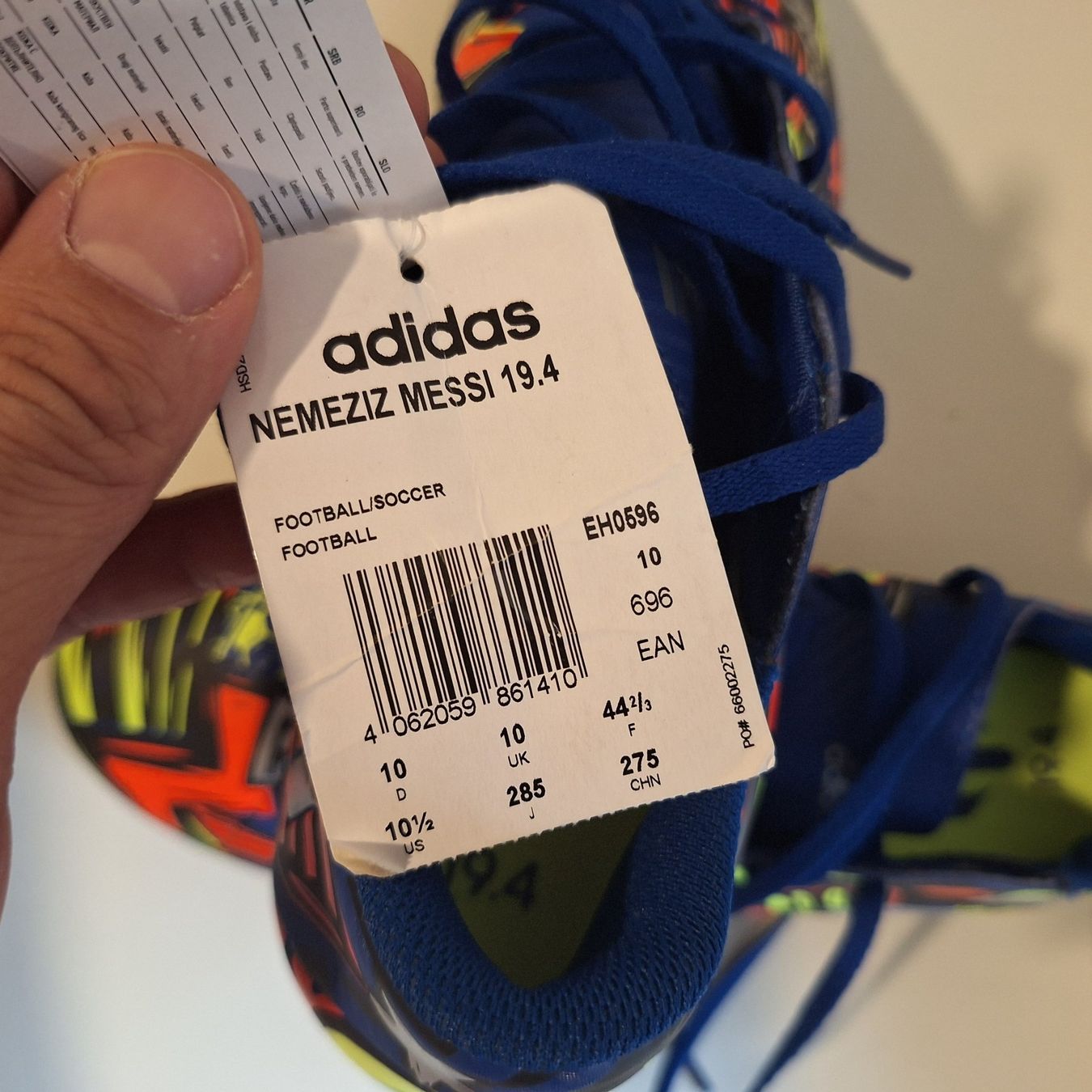 Adidad Nemezis 19.4 Messi gr:44.5 nie gebraucht ohne box (Gebraucht) in ...