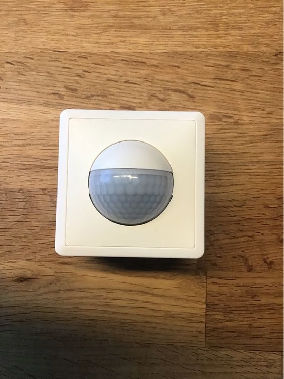 Bewegungsmelder PD2 S 180 AP Master 1C (Gebraucht) in Bülach für CHF 39 ...