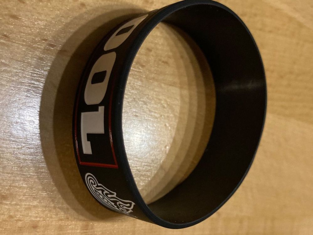 Tool Silikon Armband Metal Punk Rock Band (Neu (gemäss Beschreibung ...